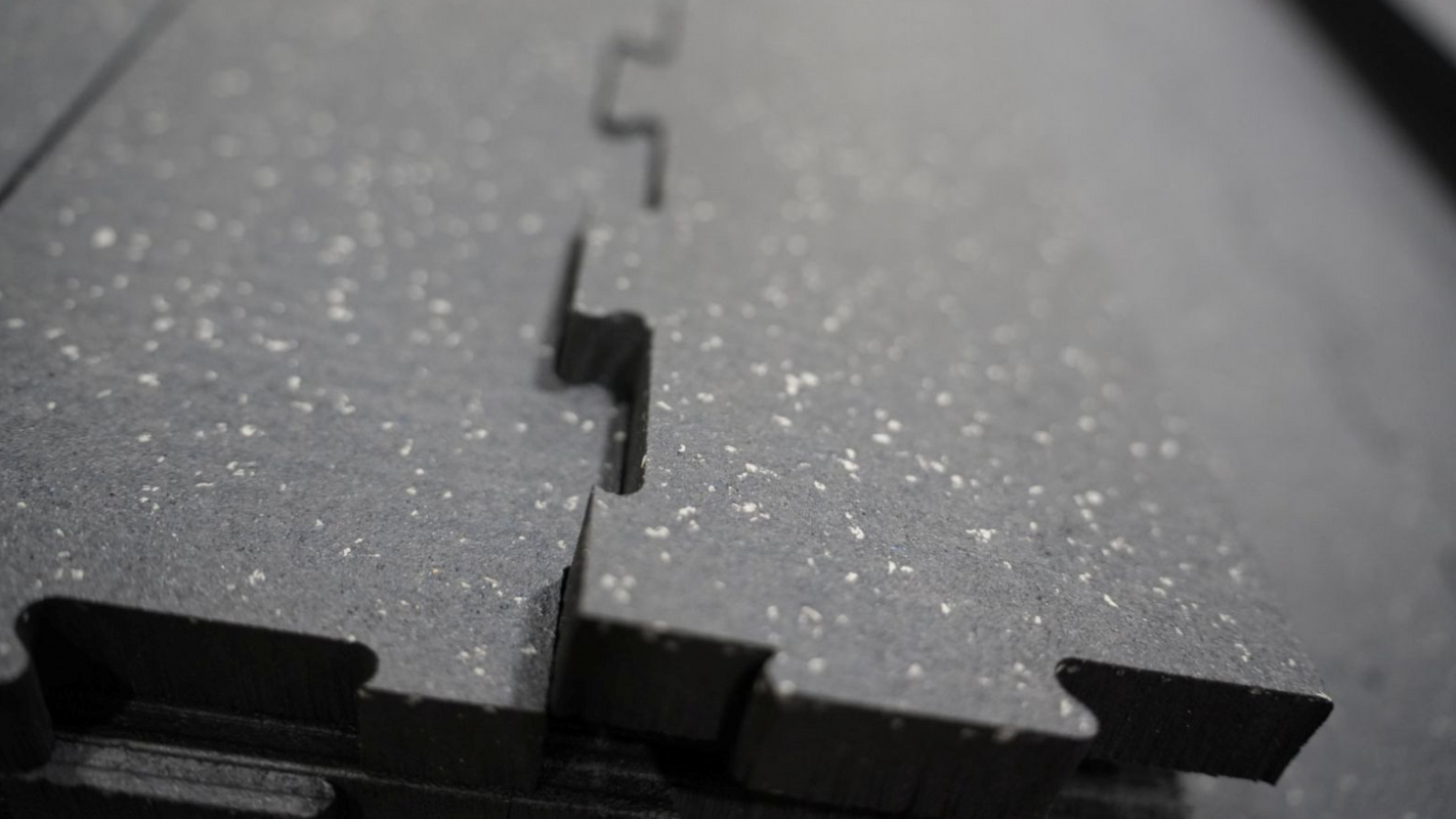 Rubber Smell in New Gym Flooring: Off-Gassing, VOCs, and How to Clear ...